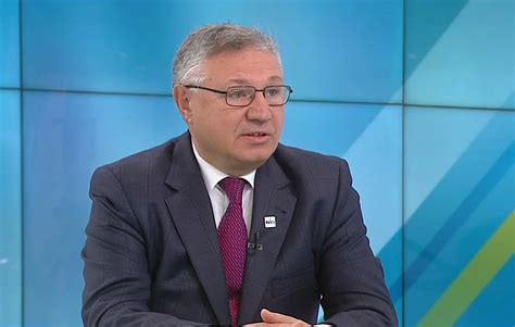 Велизар Шаламанов Цялото ни въоръжение от времето на Варшавския