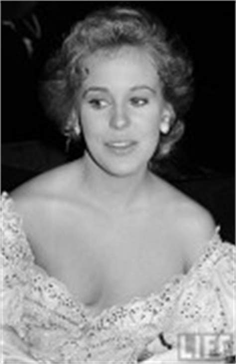 Genie Francis Nude Celebrities Forum FamousBoard Com