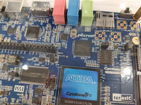 DEV Board CYCLONE V GX STARTER FPGAマガジン公式