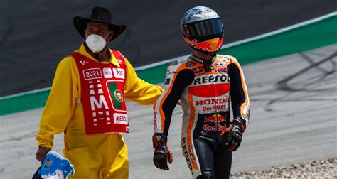 Gp Despagne De Motogp La Chute De Pol Espargaro Lors Du Warm Up En Vidéo