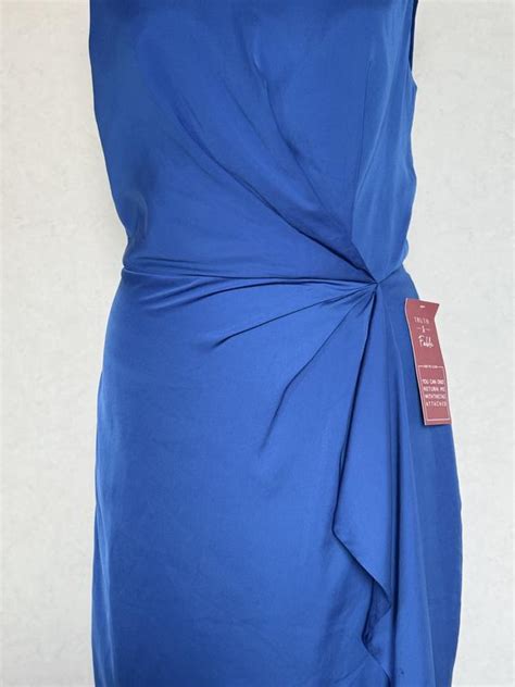 Шикарна сукня — ціна 999 грн у каталозі Сукні міді Купити жіночі речі за доступною ціною на Шафі