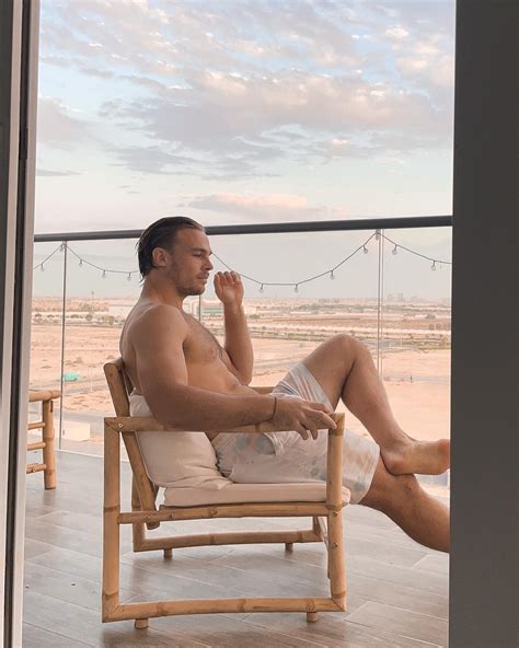 Charlie Taylors Feet