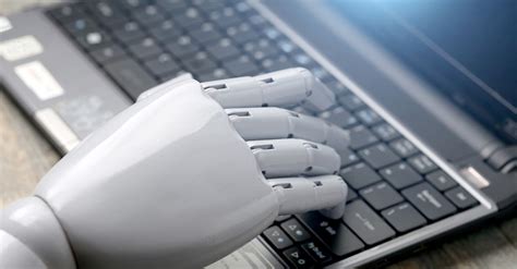 一次看懂chatbot 聊天機器人可以怎麼玩？