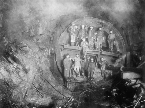 20 Pics That Show The Evolution Of Tunnel Construction EBaum S World