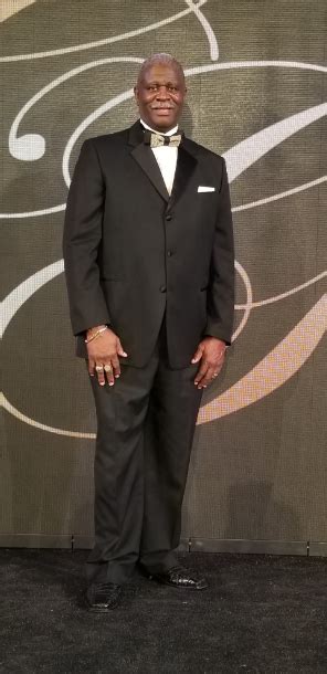 Lllllllllllllllllll Global Man