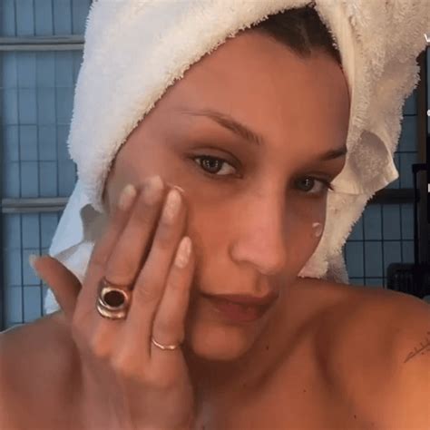 Bella Hadid Ses Plus Belles Coiffures En Images Vogue France