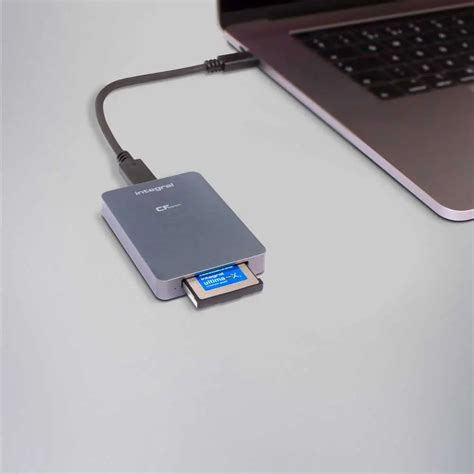 USB 3 0 CFexpress Type B 2 0 Card Reader Integral Memory