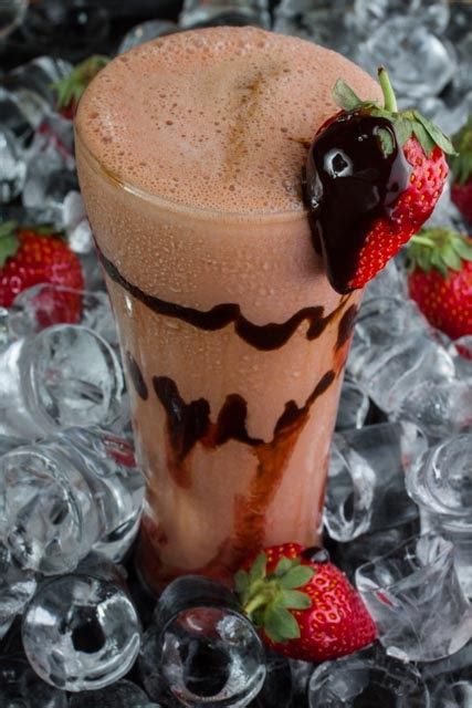 Strawberry Chocolate Milkshake Recipe