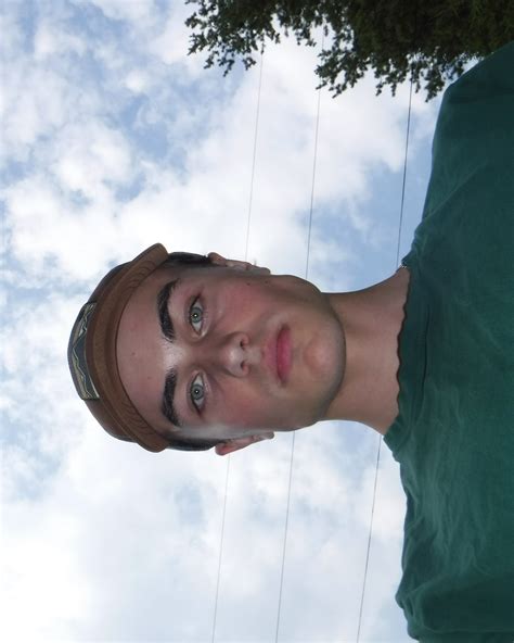 Xander Simpson Xander Sim • Instagram Photos And Videos