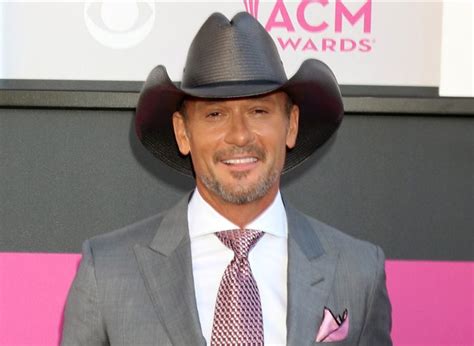 6 Ways Tim Mcgraw Stays Fit On The Road