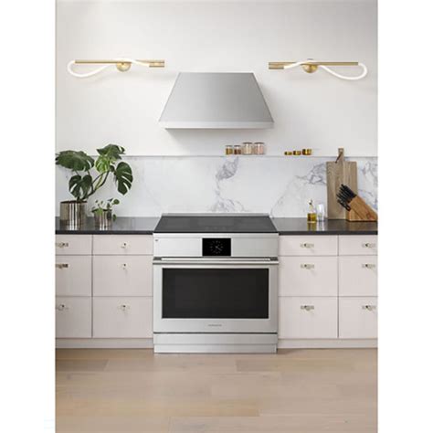 Monogram 36 Induction Professional Range With 5 Elements Stainless
