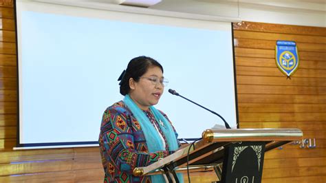 ကွန်ပျူတာတက္ကသိုလ် တောင်ငူ ၌၂၀၂၂ ၂၀၂၃ ပညာသင်နှစ် မောင်မယ်သစ်လွင် က