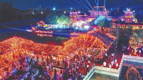 南昌天香园暑期夜游季 灯光秀扮亮城市夜空图凤凰网江西 凤凰网