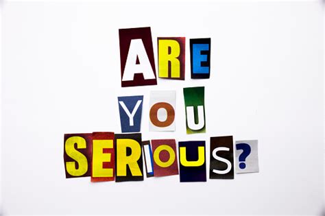 쓰기 텍스트는 당신은 심각한 질문의 개념을 보여주는 단어 복사 공간 흰색 배경에 비즈니스 사례에 대 한 다른 잡지 신문 편지의 만든 개념에 대한 스톡 사진 및 기타 이미지