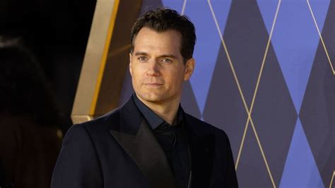 Henry Cavill Gets Real About Sex Scenes In Hollywood Combster