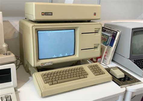 Revisiting Apples Ill Fated Lisa Computer 40 Years On Technology News Nsane Forums
