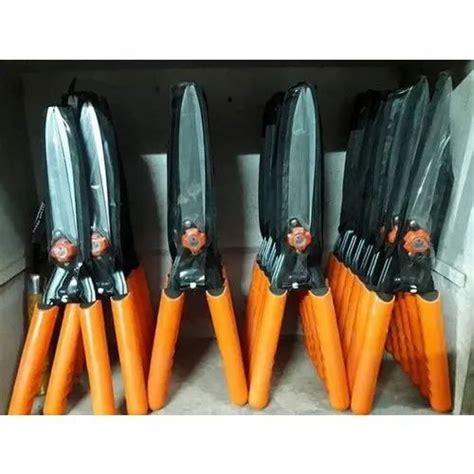 500 1000 Gm Grass Cutting Scissors At ₹ 450 In Sonipat Id 21001652973