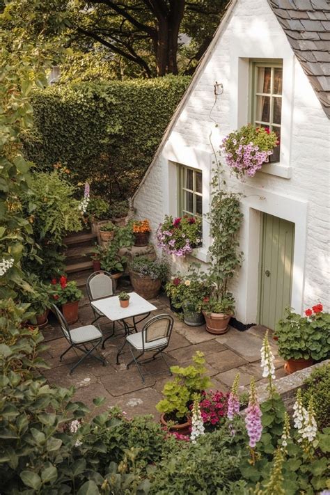 Feminine Cottage Core House Design With Flowers And Curtains Inspire Inlet