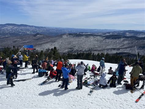 After A Rough Start Vermont Ski Resorts Glide Into The End Of The Season Vermont Public