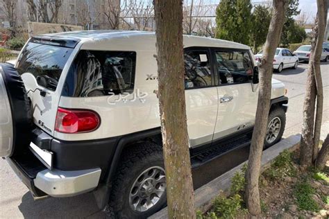 تویوتا اف جی کروز کارکرد ۱۶۶هزار کیلومتر بدنه بدون رنگ اتوماتیک فول