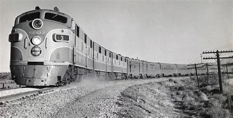 Golden State Train On Southern Pacific Railway