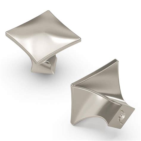 Hickory Hardware Twist Collection Knob 1 14 In Square Satin Nickel