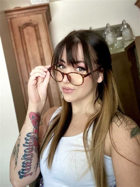 Kiki Kitsune 🦊 Onlyfans Account Kikikitsune