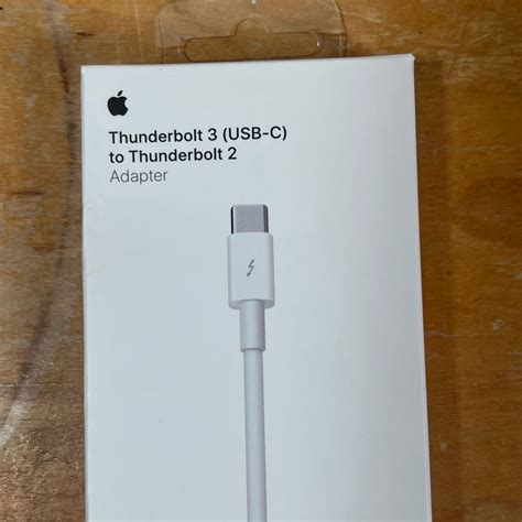 Apple Thunderbolt 3 Adapter