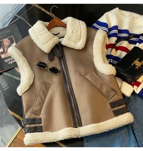 여성 무스탕 조끼 베스트 모피 양털 후리스 숏 미디 리사 20대 30대 민소매 손뜨개 누빔 티몬