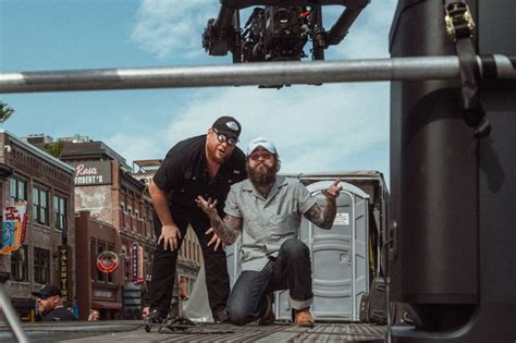 Post Malone、luke Combsをフィーチャリングに迎えた新曲「guy For That」配信リリース＆mv公開 Skream