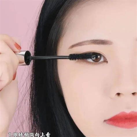 正确夹睫毛教程！让你5分钟夹出太阳花！口诀