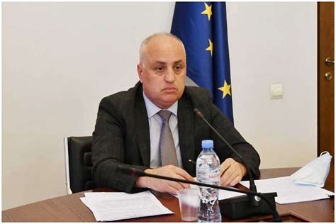 დიმიტრი ხუნდაძე დღეს საქართველო იმ მდგომარეობაშია რომ მას ათამაშებს ევროპაც ღია კარის მუდმივი