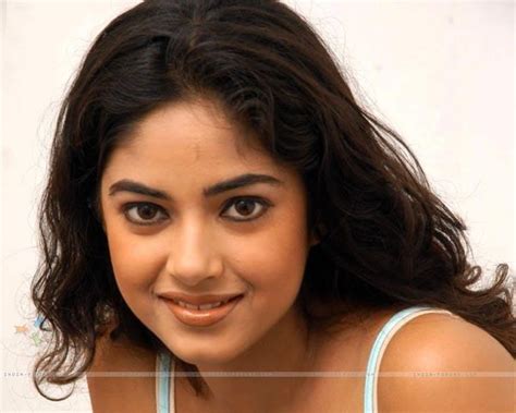 Girl Wallpaper Meera Chopra Hd Wallpapers Indian Film Actress Meera Chopra Latest Hd