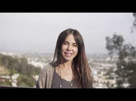Singer Songrwriter Oksana Grigorieva About Appics Youtube Singer
