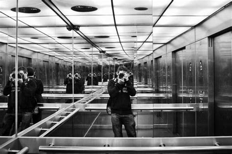 Vrabotuvanje За што служи огледалото во лифтот Овие 10 занимливости за лифтовите сигурно не