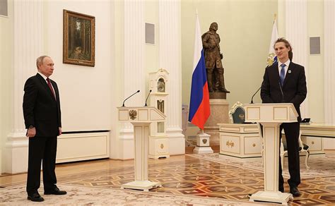 Первый доктор наук с дредами рассказал как получал от Путина награду за изучение Арктики