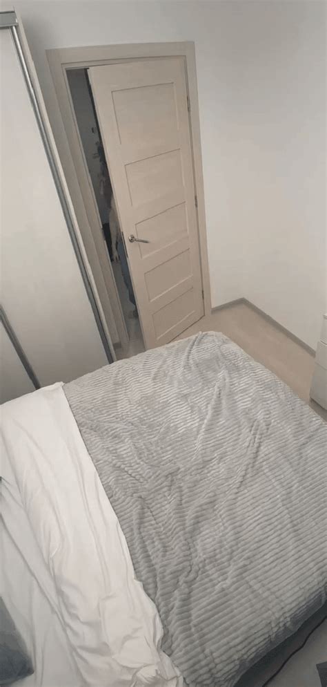 S 18