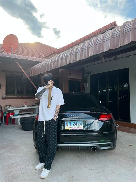 ศุภกร กูเป็นมนุษย์ธรรมดา ดูดกัญชาและมี Sex Facebook