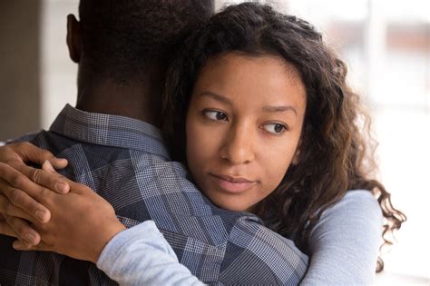 A Partner Who Is In Love With You Will Support You In These 7 Ways