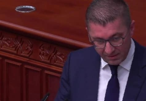 Мицкоски добил порака Пола од тоа што го има ВЛЕН е доволно за ДУИ да влезе во Влада