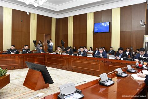 “Эрдэнэс Тавантолгой” ХК ийн нөхцөл байдлын талаарх БЭТ ийн мэдээллийг сонслоо