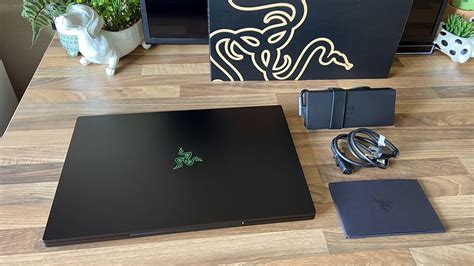 Razer Blade 18 Review Extreme Portable Gaming Without Compromising