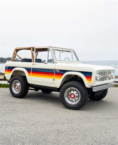Best 13 Re Engineered Classic Ford Bronco 1966 77 Ford Bronco Artofit