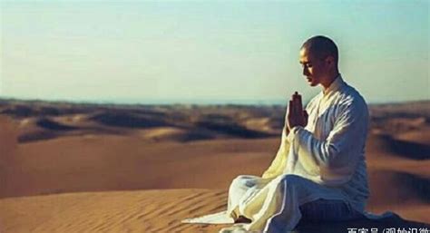 鸠摩罗什：7岁跟随母亲出家，35岁被迫圆房，圆寂后化为舍利子 搜狐大视野 搜狐新闻