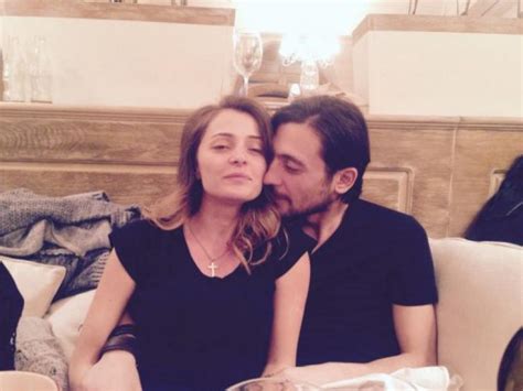 თამუნა მუსერიძე სანდრო მიკუჩაძისგან ორსულადაა