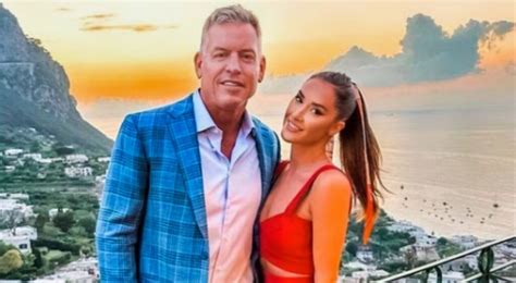 Troy Aikmans Girlfriend Accused Of Scamming Nordstrom