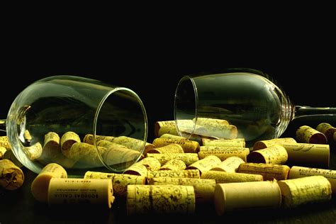 무료 이미지 추상 포도주 녹색 노랑 정물 그림 장식 코르크 고명 덮개 매크로 사진 그릇 와인 한 잔 아직도 인생 사진 마개 4272x2848