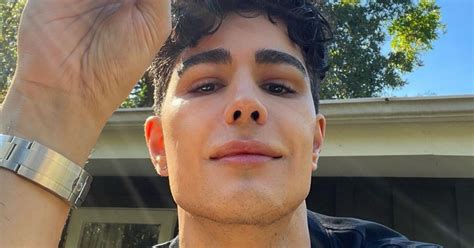 Who Is Omid Scobie Endgame Author And Meghans Pal