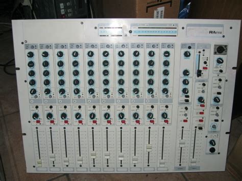 Compact Broadcast Rami Compact Broadcast Audiofanzine