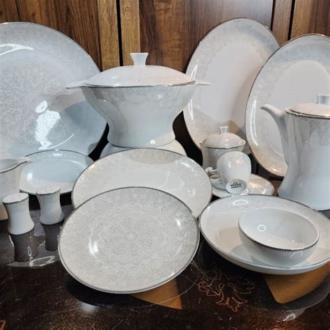 چینی لورین طرح شنل پلاتین